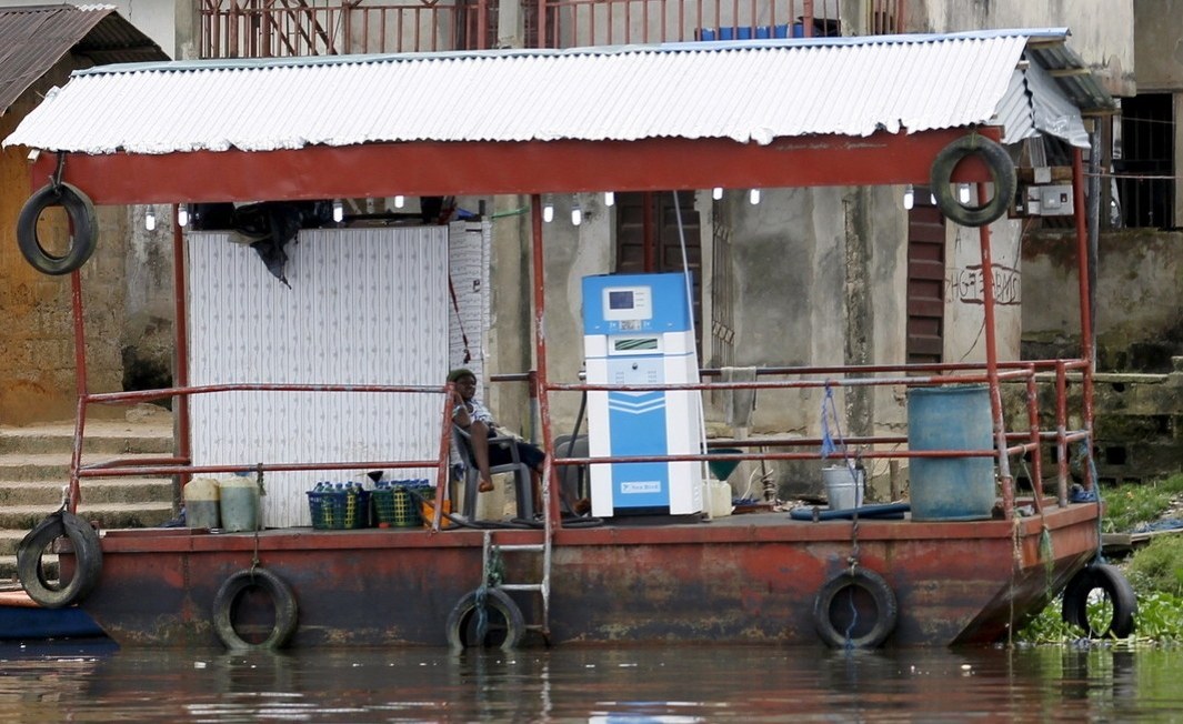 Nigeria Govt Scraps Subsidy on Petrol, Kerosene - allAfrica.com